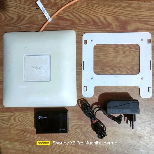 Jual Ubiquiti AP-AC UniFi Dual-Band Gigabit Access Point Enterprise ...