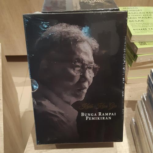 Jual Box Set Buku Bunga Rampai Pemikiran Kwik Kian Gie Bagian 1 2 3 ...