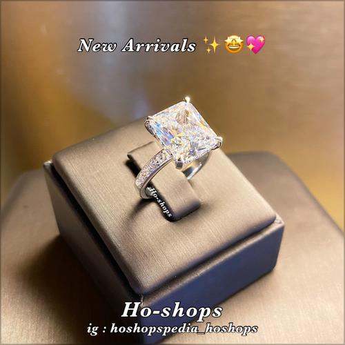 Jual Cincin Model Berlian Emerald Cut Mas Putih Kadar 750 Asli Emas ...