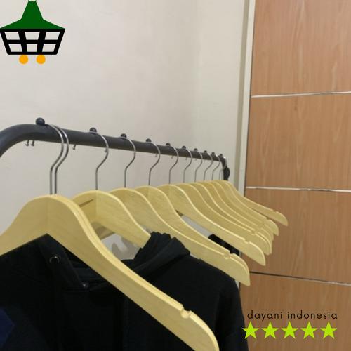 Jual Hanger Baju Kayu Hanger Display Gantungan Baju Kayu Grosir dan ...