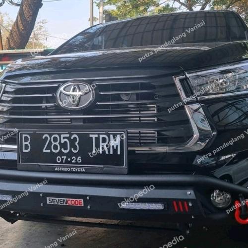 Jual Tanduk depan mobil Innova reborn 2016 - 2025 merek seven code ...