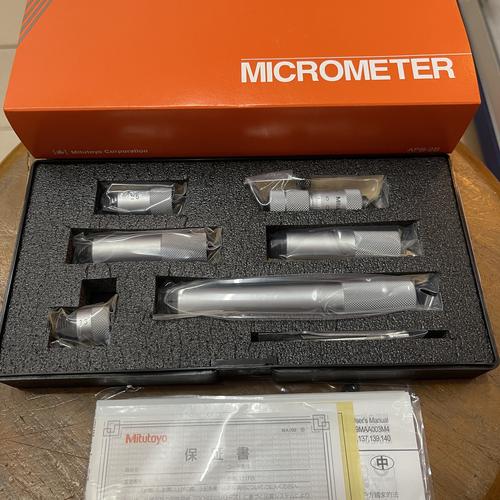 Jual Mitutoyo Inside Tubular Micrometer 50-300mm 137-202 Ori Made in ...