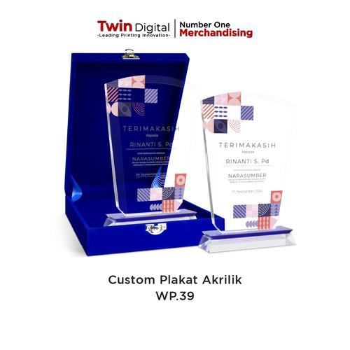 Jual Plakat Akrilik Premium Piagam Penghargaan Tropi Wisuda - Plakat WP ...