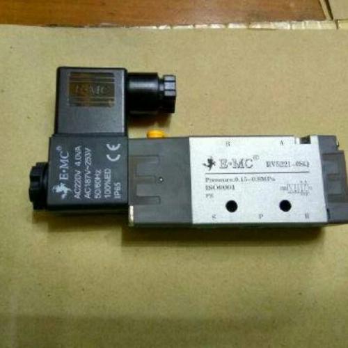 Jual Solenoid RV5221-08 EMC Pnuematic - Jakarta Barat - HIDROMATIC MART | Tokopedia