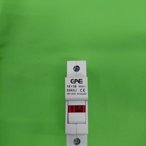 Jual fuse holder with indikator / rumah fuse merek GAE - Jakarta Pusat ...