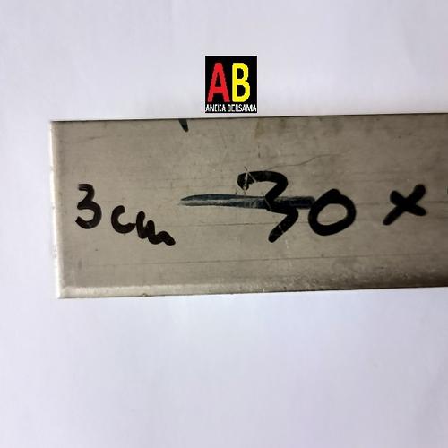 Jual Plat Strip Stainless Steel Dof 2B Lebar 3cm Tebal 3mm 122cm - Kota ...