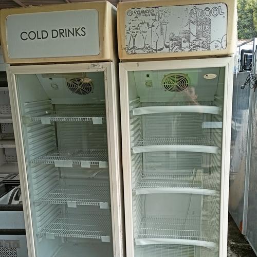 Jual SECOND/BEKAS SHOWCASE/DISPLAY COOLER 1 PINTU MERK SANSIO - Jakarta ...