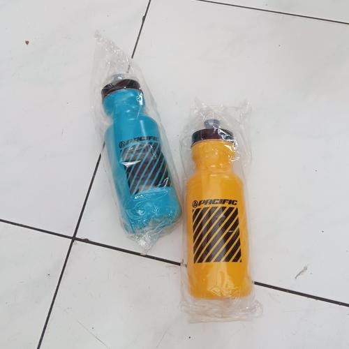 Jual Botol air minum Pasific untuk sepeda model panjang 600 ml ...