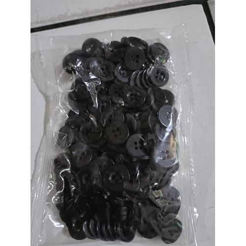Jual Kancing Safari 15mm , 1,5 cm Isi 144 pcs | Kancing Baju 24L ...