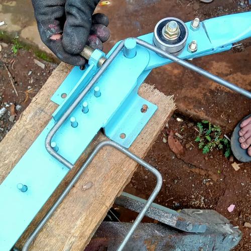 Jual alat pembengkok besi beton ulir bending besi 4,6,8,10mm - Hitam ...