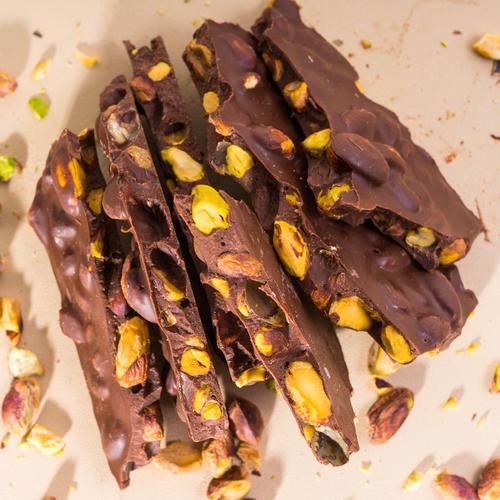 Promo Pipiltin Cocoa Cokelat Cracks - Dark Chocolate Pistachio ...