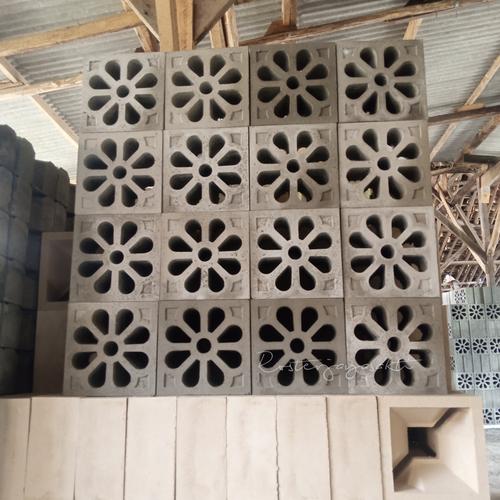 Jual Roster beton,loster beton,roster motif mawar - Abu-abu - Kota ...