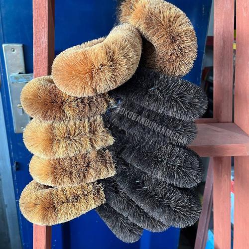 Jual SIKAT LANTAI SABUT KELAPA / IJUK BESAR / SIKAT KAMAR MANDI - Hitam ...