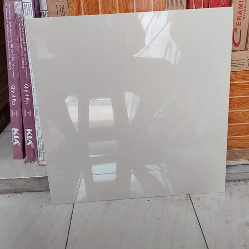 Jual Granit 60x60 cream polos double loading kw1 fless - Kab. Bogor ...