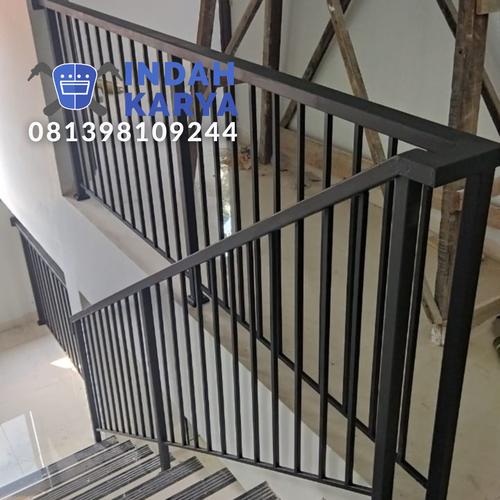 Jual railing tangga minimalis modern handel kayu - handrail besi - Kota ...