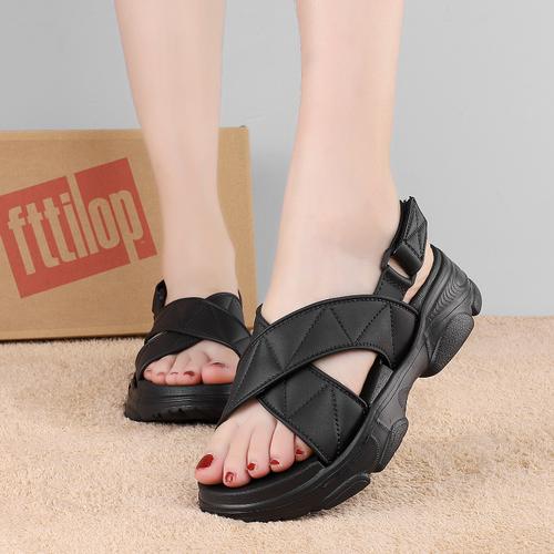 Jual Sandal Gunung Wanita Korean Import Bahan FULL KARET ELASTIS RINGAN ...