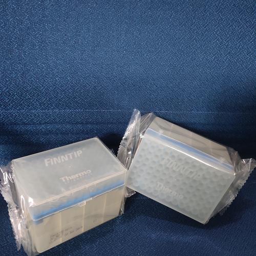 Jual Thermoscientific 9401113 Finntip 1000 Pipet Tips 1000ul - Kota ...