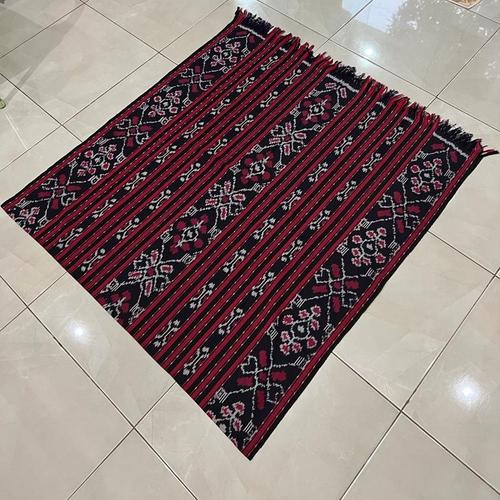 Jual kain tenun bunga tiga maroon - Kab. Jepara - baju dan kain tenun ...