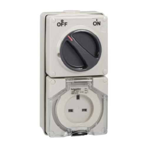 Jual Switch Socket - 13A 250V - 3 phase 3 pole - flat pin - IP66 ...