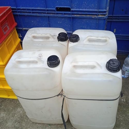Jual Jerigen Putih 25 Liter Bekas/Drigen 25kg Putih Bekas Bersih Dan ...