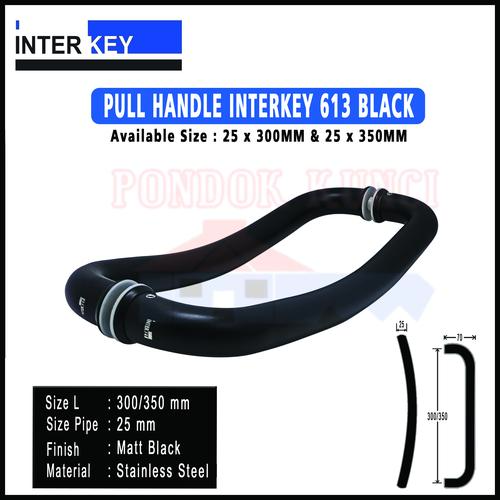 Jual Tarikan Pintu INTERKEY Pull Handle C Lengkung Pisang Matte Black - 25 x 300 - Kota ...