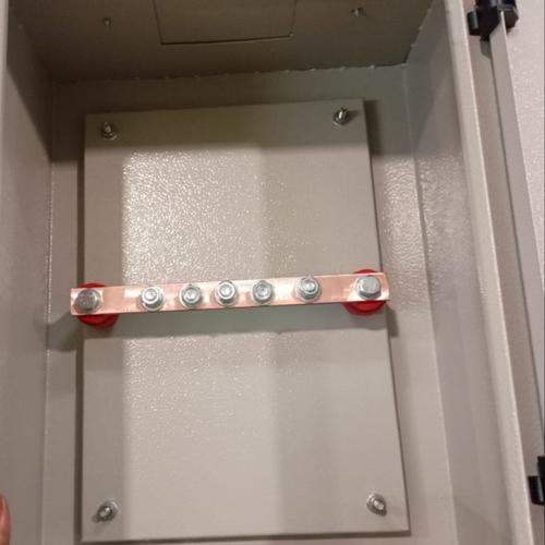 Jual Box grounding Busbar uk. 40x30x20 cm - Jakarta Pusat - Cakrawala ...