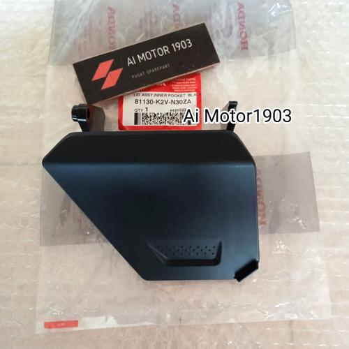 Jual COVER PEMBUKA PENUTUP LACI DASBOARD VARIO 125 ESP 2022 81130-K2V ...