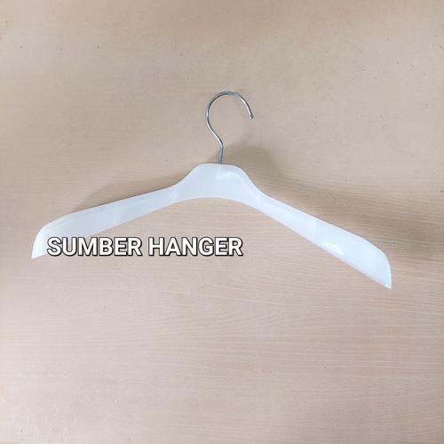Jual Hanger baju distro bahan tebal | Gantungan jas 181 | Hanger jaket ...