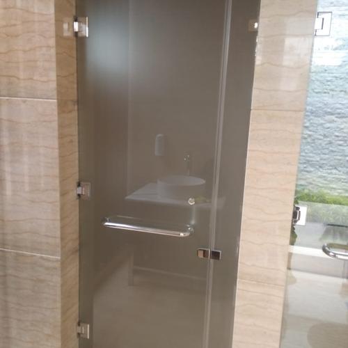 Jual kaca shower tempered 10 mm tempered ( harga per meter) - Kota ...