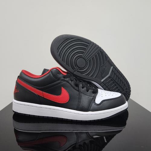 Jual sepatu sneakers pria air jordan 1 low white toe - Kota Medan ...