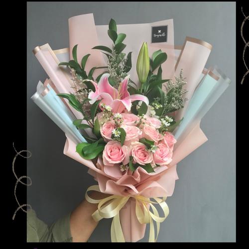 Jual Buket bunga white lily bouquet hadiah ultah wisuda - Kota Bandung ...