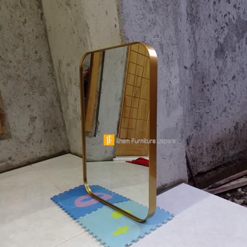 Jual cermin besi persegi panjang / cermin besi dinding - Kab. Jepara ...