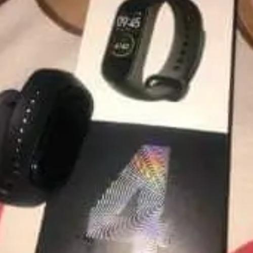 Jual xiaomi mi band 4 original - Jakarta Barat - Piyan Shops | Tokopedia