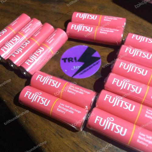Jual batere fujitsu rechargeable AA 950mah made in japan isi 2 pink ...
