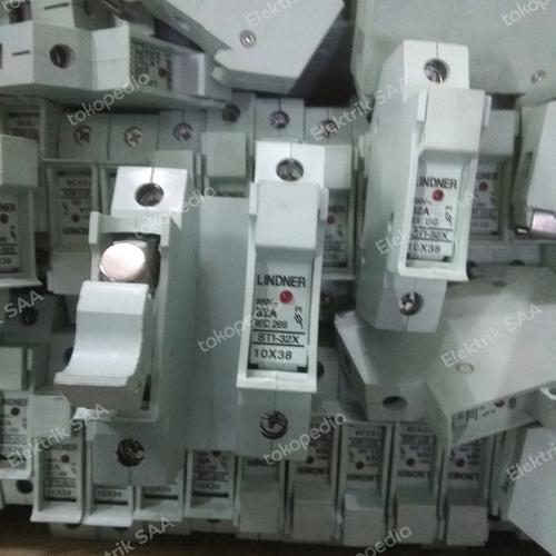 Jual Fuse Holder 10 x 38/Fuse Catridge 4A/Rumah Fuse lindner - Jakarta ...