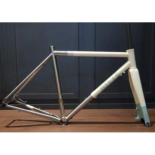 Promo RITTE THE SNOB STAINLESS STEEL DISC FRAMESET - CREAM Cicil 0% 3x - Kab. Tangerang - Spin ...