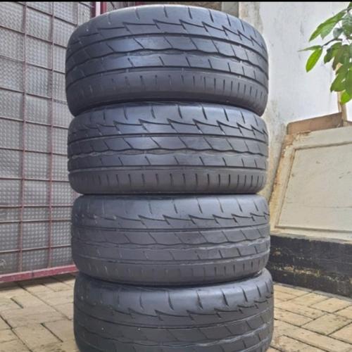 Jual Ban Mobil Ring 18 Merek Bridgestone Ukuran 225/50 R18 Copotan ...