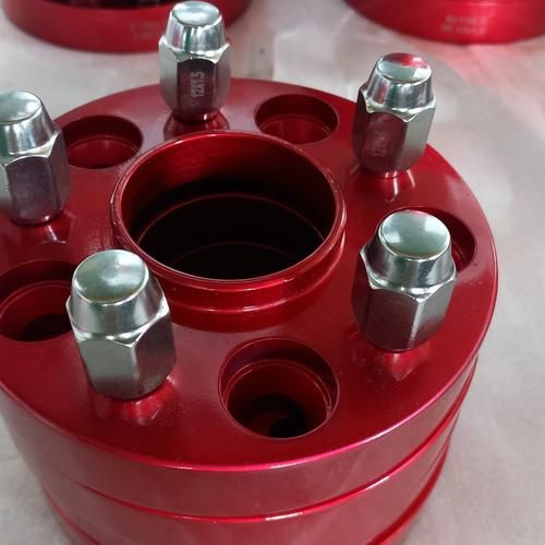 Jual adaptor spacer innova, harrier, mazda tebal 25 mm - Harrier, Merah ...