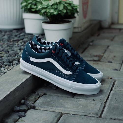 Jual Vans Old Skool Vault OG LX x Ray Barbee x Leica Dark Teal Original ...