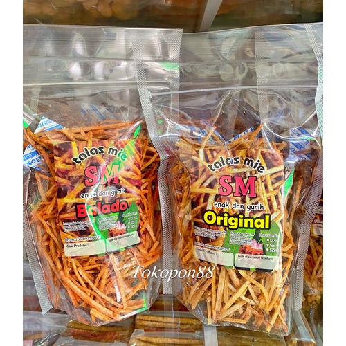 Jual Snack Talas SM Mie Khas Pontianak/ Stick Talas Mie Oleh oleh ...