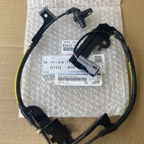 Jual sensor speed ABS roda depan Kanan Toyota Hiace commuter 89542 ...