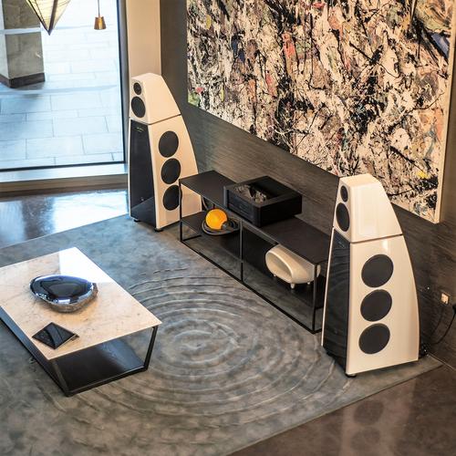 Jual Meridian Audio DSP 8000 SE , B&W, Bowers & Wilkins - SILVER LE ...