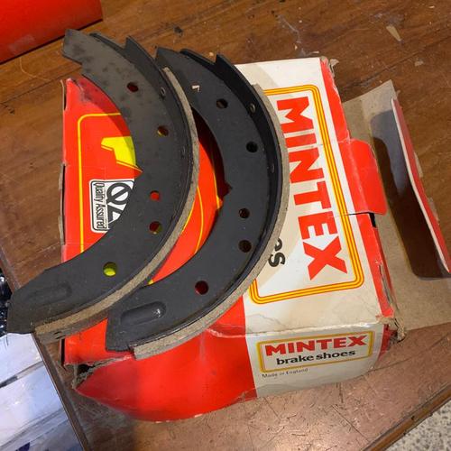 Jual Handbrake shoe sepatu rem Landrover Seri series - Jakarta Pusat ...