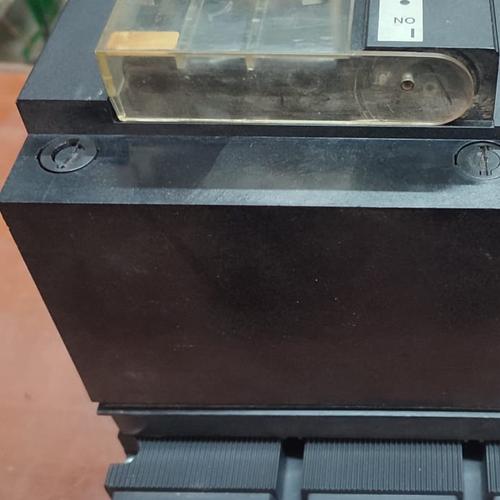 Jual MCCB MERLIN GERIN C1251N 1250A 3P ORIGINAL MERLIN GERIN - Jakarta ...