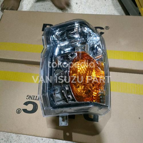 Jual LAMPU SEIN SEN DEPAN ISUZU ELF NHR NKR LAMA - TERBARU/NEW FACELIFT ...