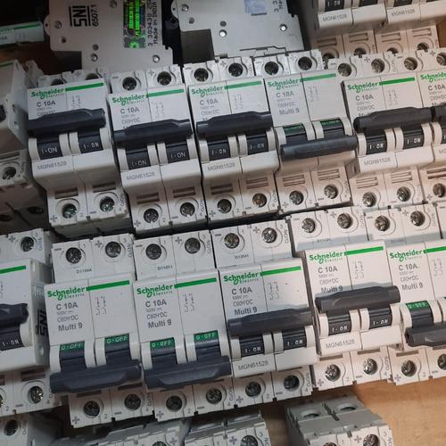 Jual MCB DC C60H Schneider 2P 2A,4A,6A,10A,16A,20A,25A,32A,40A,50A,63A 10kA - 2A - Jakarta Pusat ...