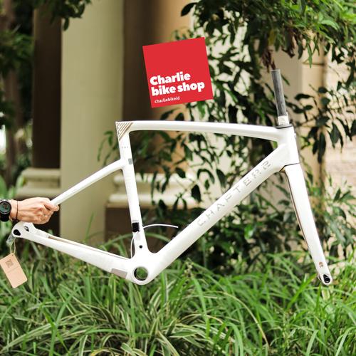 Jual Frameset Chapter 2 TOA Artist Edition Caitlin Fielder Limited ...