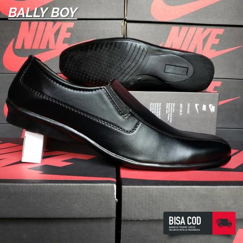 Jual Sepatu Pantofel Pria Santai / Fantofel Kerja kantor Cowok Laki ...