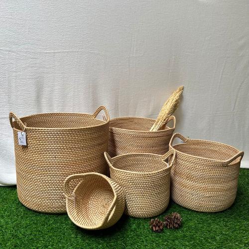 Jual Keranjang Laundry Rotan / Basket Laundry Rattan / Coverpot Rotan ...