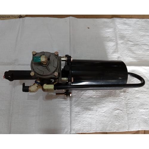 Jual Air Master/Tabung Servo Rem Fuso Built Up LONG 6D22 MC815402 - Kab ...